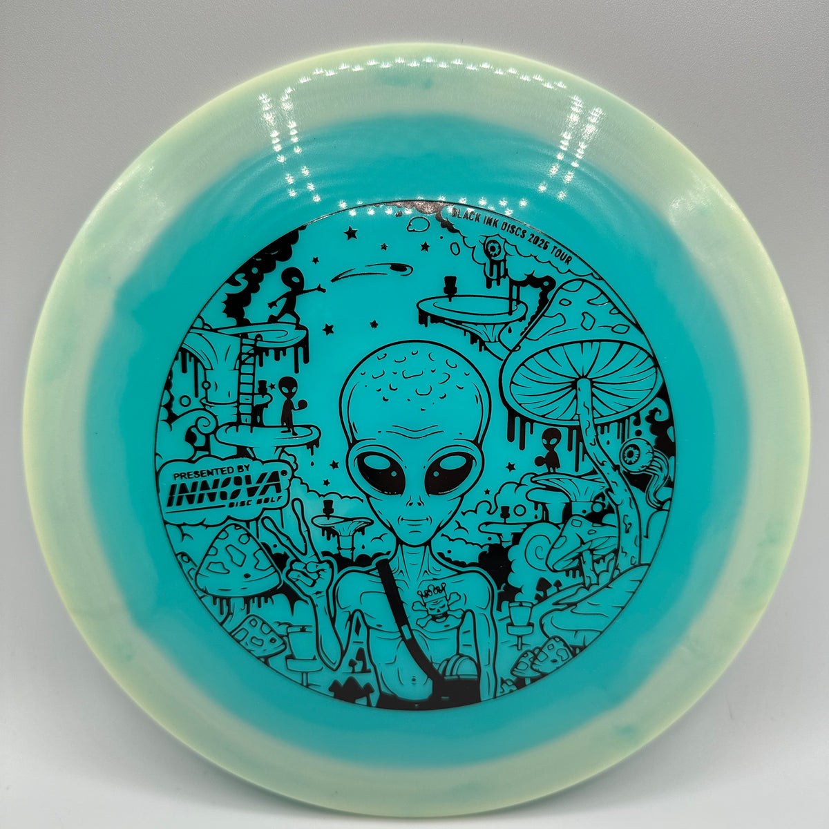 Mamba (Halo) (Star) (Proto Glow) (2025 Tour Stamp)– Black Ink Discs